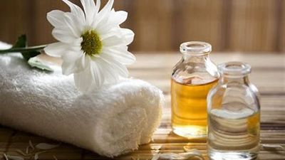 Benefits Of "Hot Oil Massage" | Wrytin