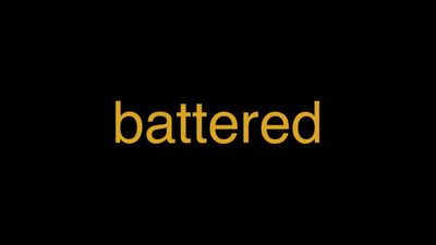 Meaning of Battered in Hindi - हिंदी में मतलब | Wrytin