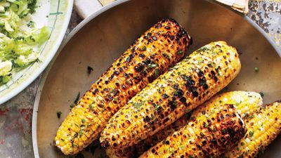 Right Way To Eat Corn | Wrytin