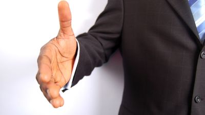 What Your Handshake Says About You | Wrytin