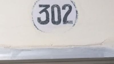 Room No. 302 | Wrytin