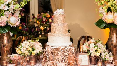 The Saga Of Royal Wedding Cakes | Wrytin