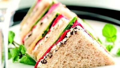 10 Types Of Exotic Sandwiches For Breakfast | Wrytin